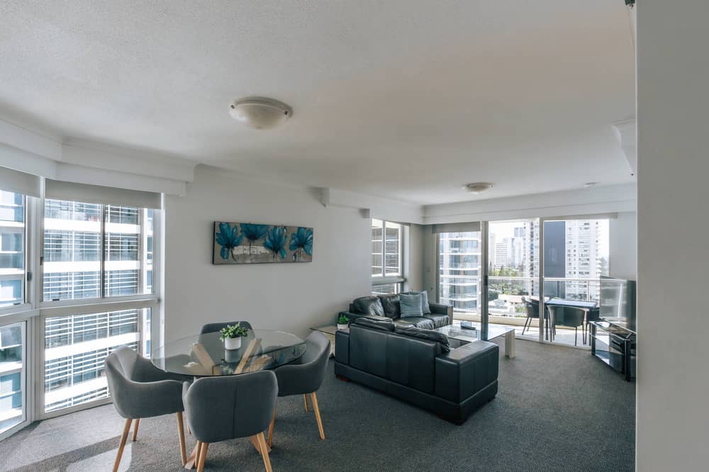 2 Bedroom Standard – The Crest Apartments